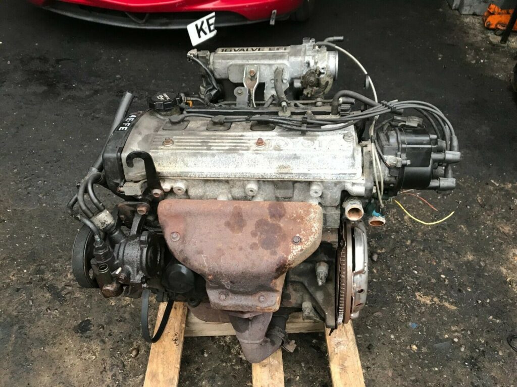 TOYOTA 4E-FE COMPLETE ENGINE WITH, TRANSMISSION